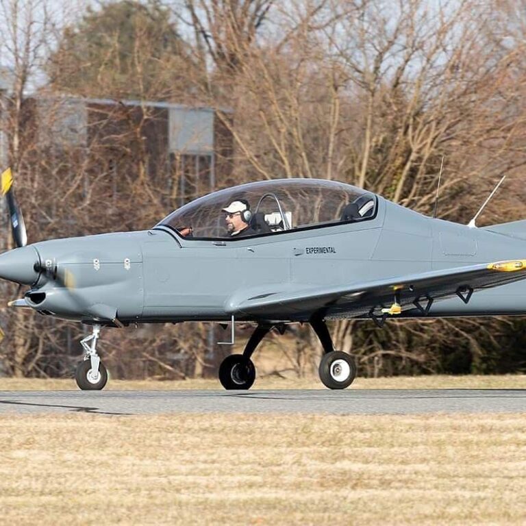 TP-150 Basic Tandem Trainer - Flying Legend