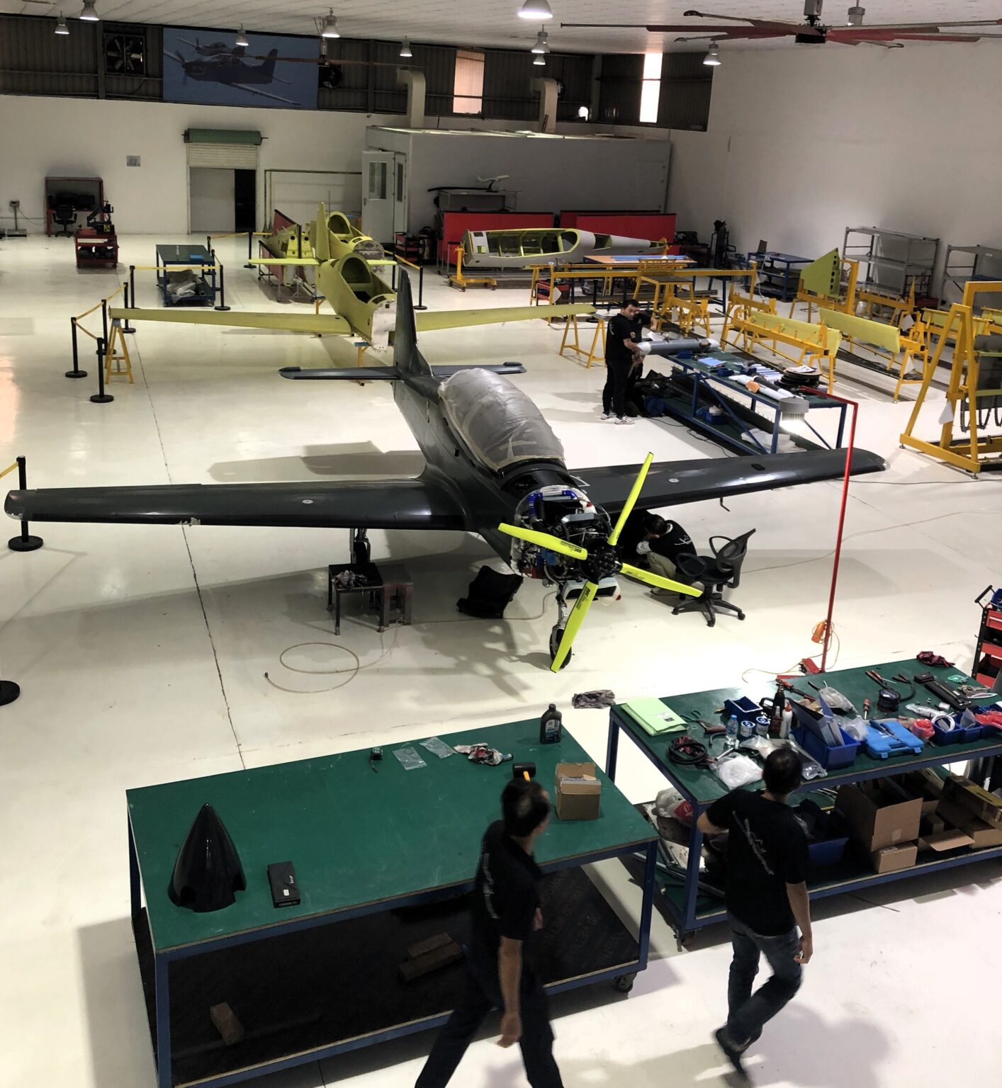 LET'S INTRODUCE THE FLYING LEGEND VIETNAM FACTORY - Flying Legend